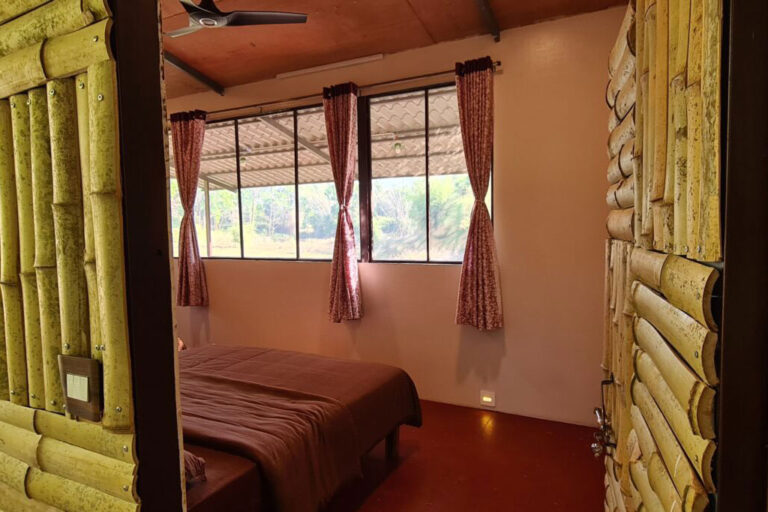 Tree House Bamboo Machan - Deep Jungle Home